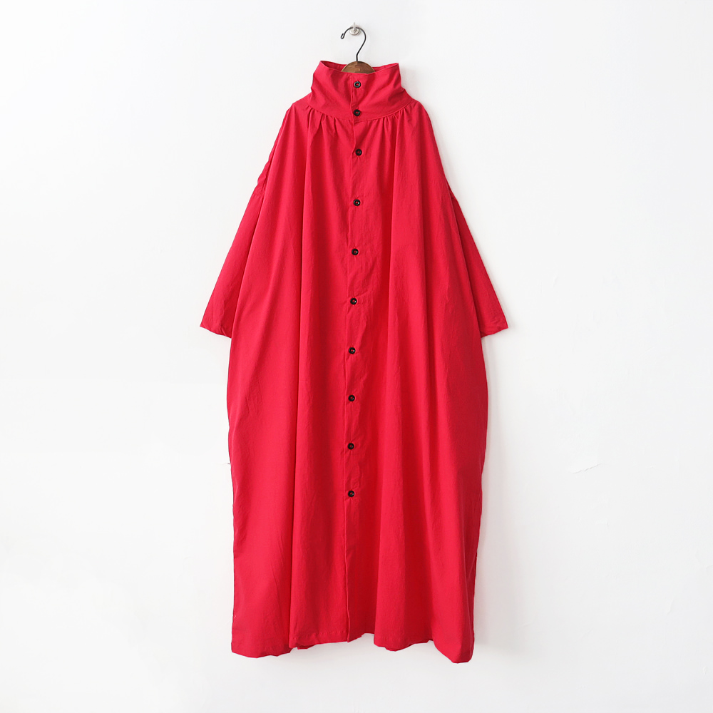 Yarmo (ヤーモ) HIGH COLLAR GATHERED DRESS